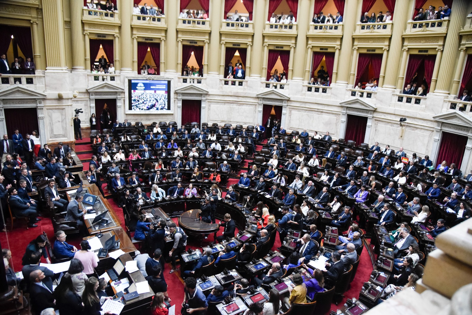 Análisis De Claudio Fantini Debate De La Ley ómnibus En Argentina 5278